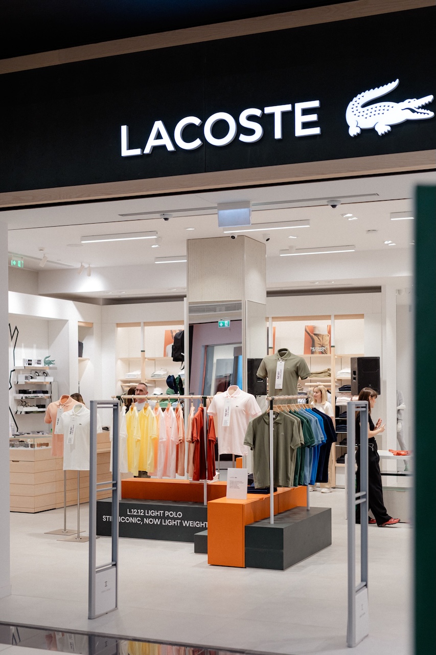 To Lacoste Party για το λανσάρισμα του νέου L1212 Light Polo στο ...